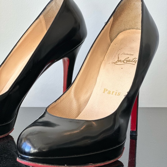 Christian Louboutin | Shoes | Christian Louboutin New Simple Pump 2 ...